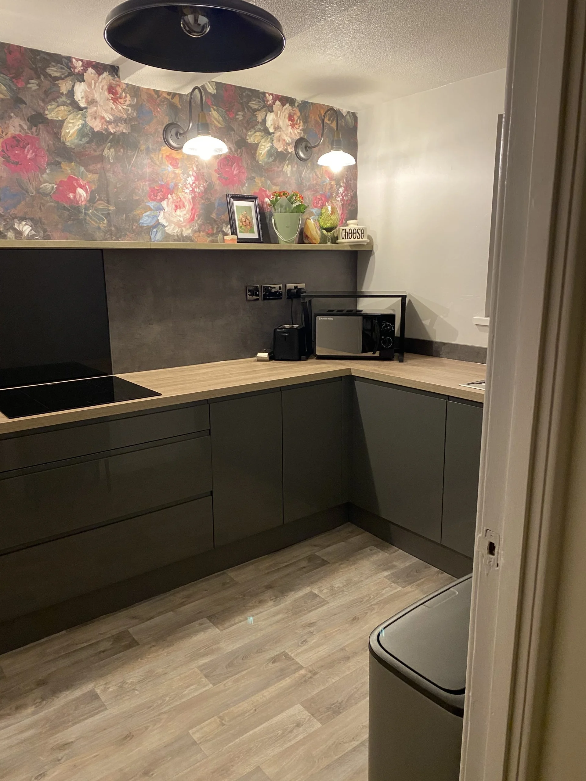 Bespoke Shelf Solutions - Shelfbar